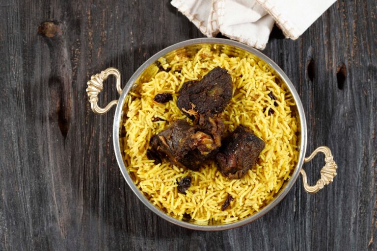 Resep Nasi Kebuli Daging Ayam, Daging Sapi & Daging Kambing